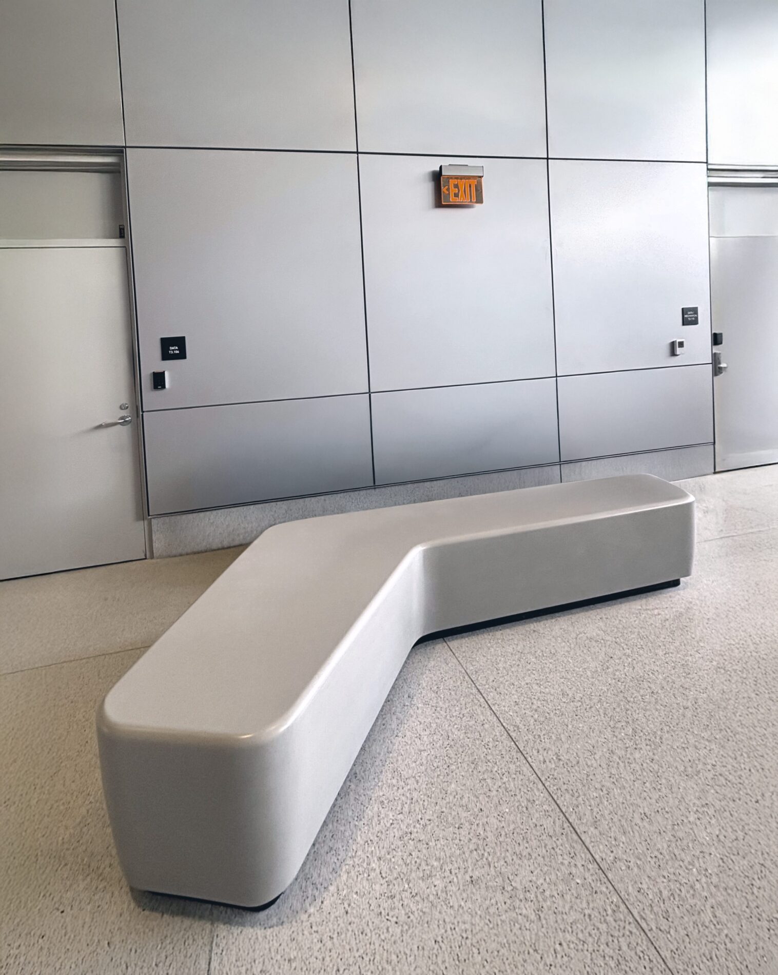 Booma Bench - Futrus® Solid Surface Solutions